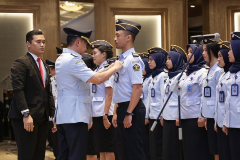Pengin Jadi Sipir Penjara? Ini Besaran Gaji dan Cara Pendaftarannya