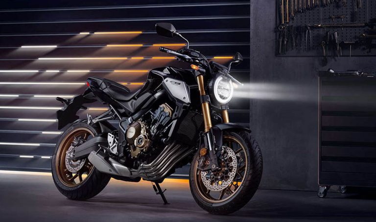 Honda CB650R Tampil Ganteng Dengan Gaya Street Tracker