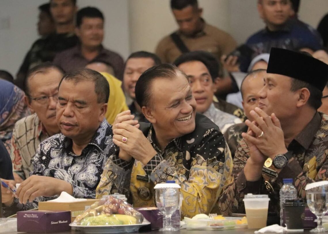 UMR 2025 Naik! Cek Daftar UMK Berlaku di Sumatera Utara: Medan Rp4 Juta ...
