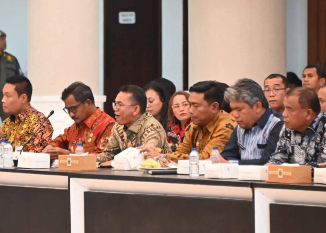 UMR 2025 Naik! Cek Daftar UMK Berlaku di Sumatera Utara: Medan Rp4 Juta ...